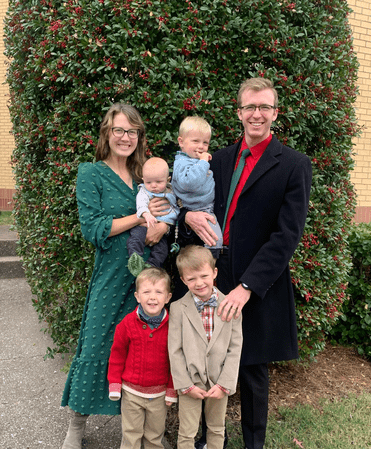 Quinn & Emily Cowan - FOCUS