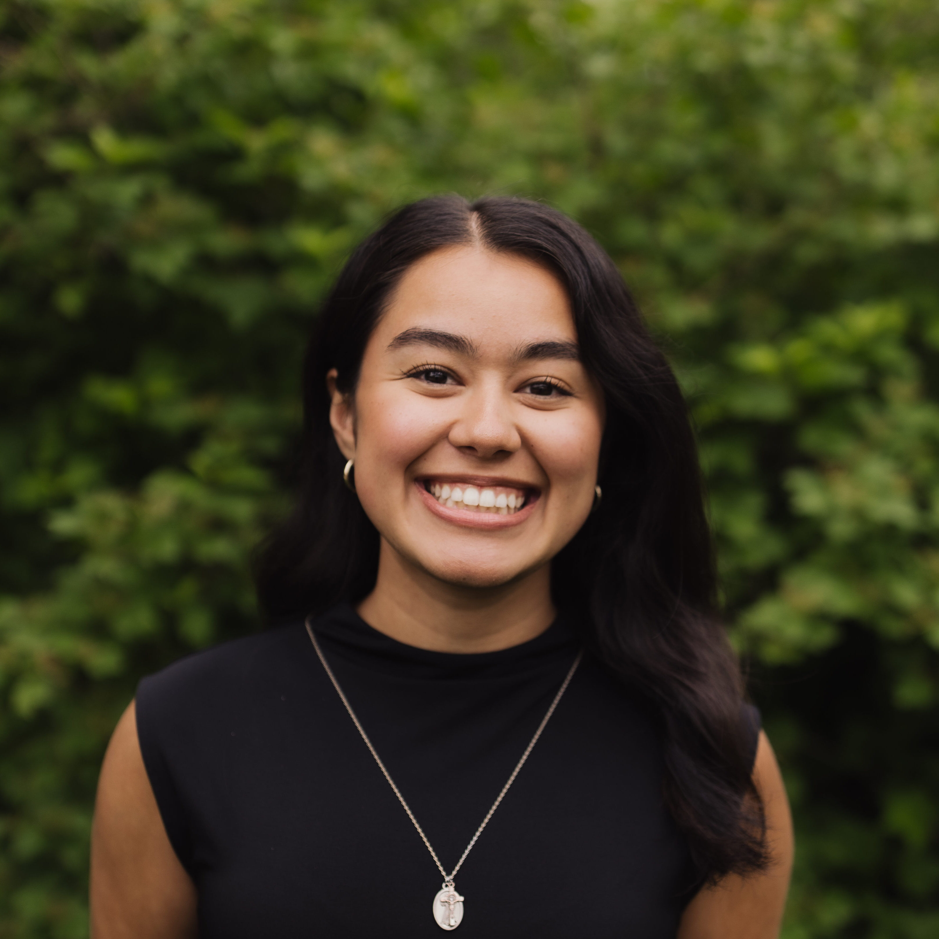 Lily Moncivaiz - FOCUS