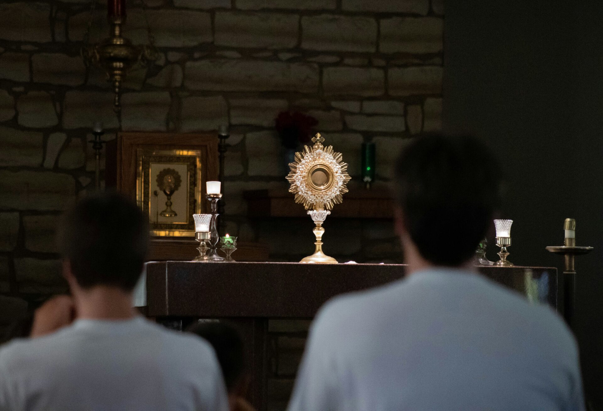 Why Do Catholics Go to Adoration? - FOCUS