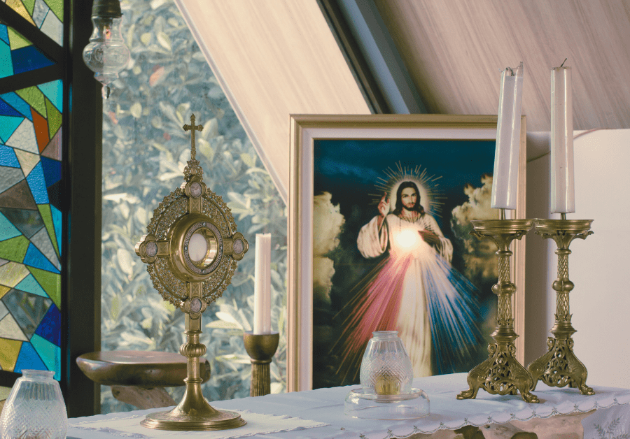 How to Pray: A Step-by-Step Guide to the Divine Mercy Chaplet - FOCUS